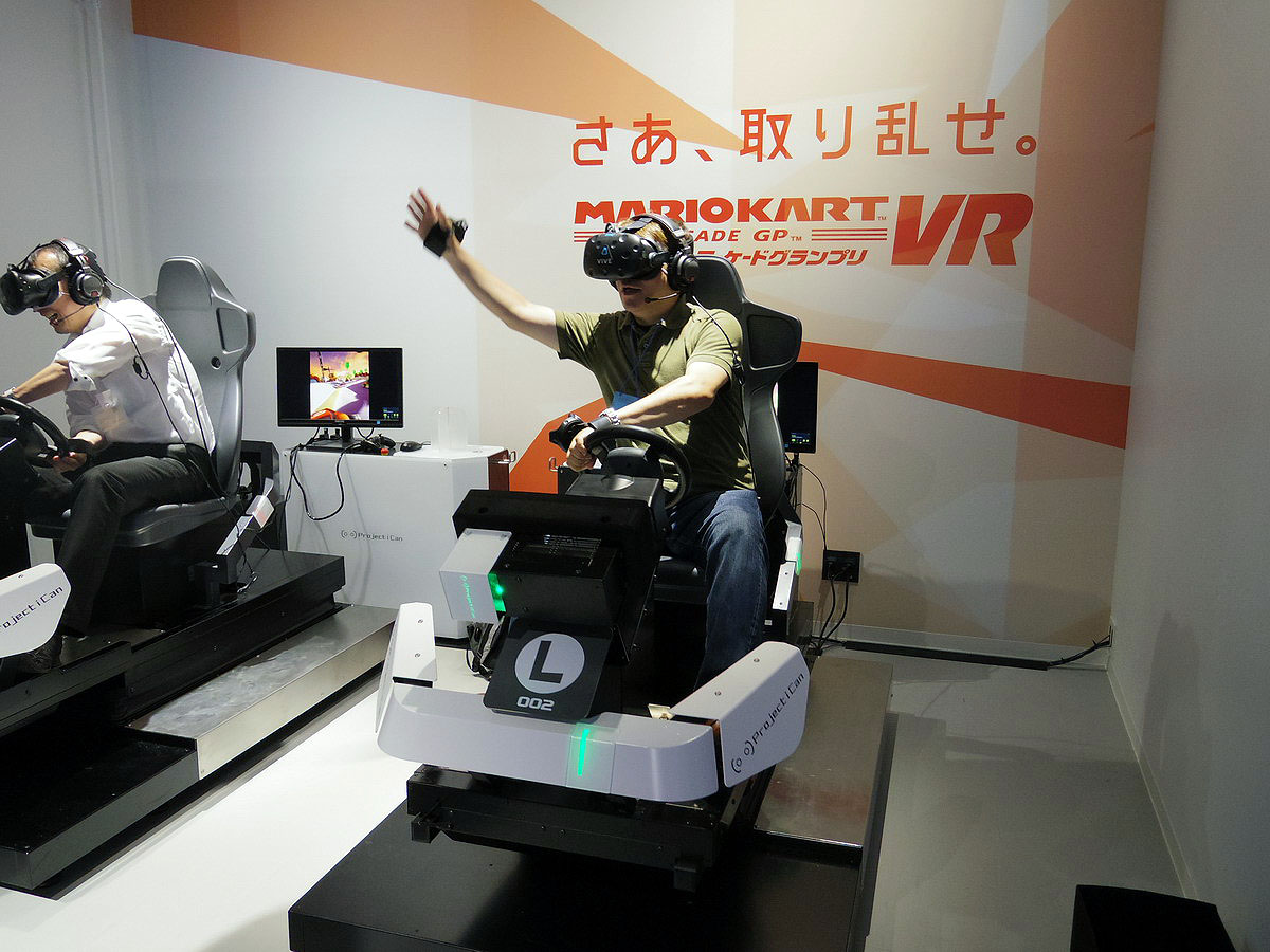 VRアトラクションを堪能！ 「VR ZONE SHINJUKU」を一足先に体験！ - GAME Watch