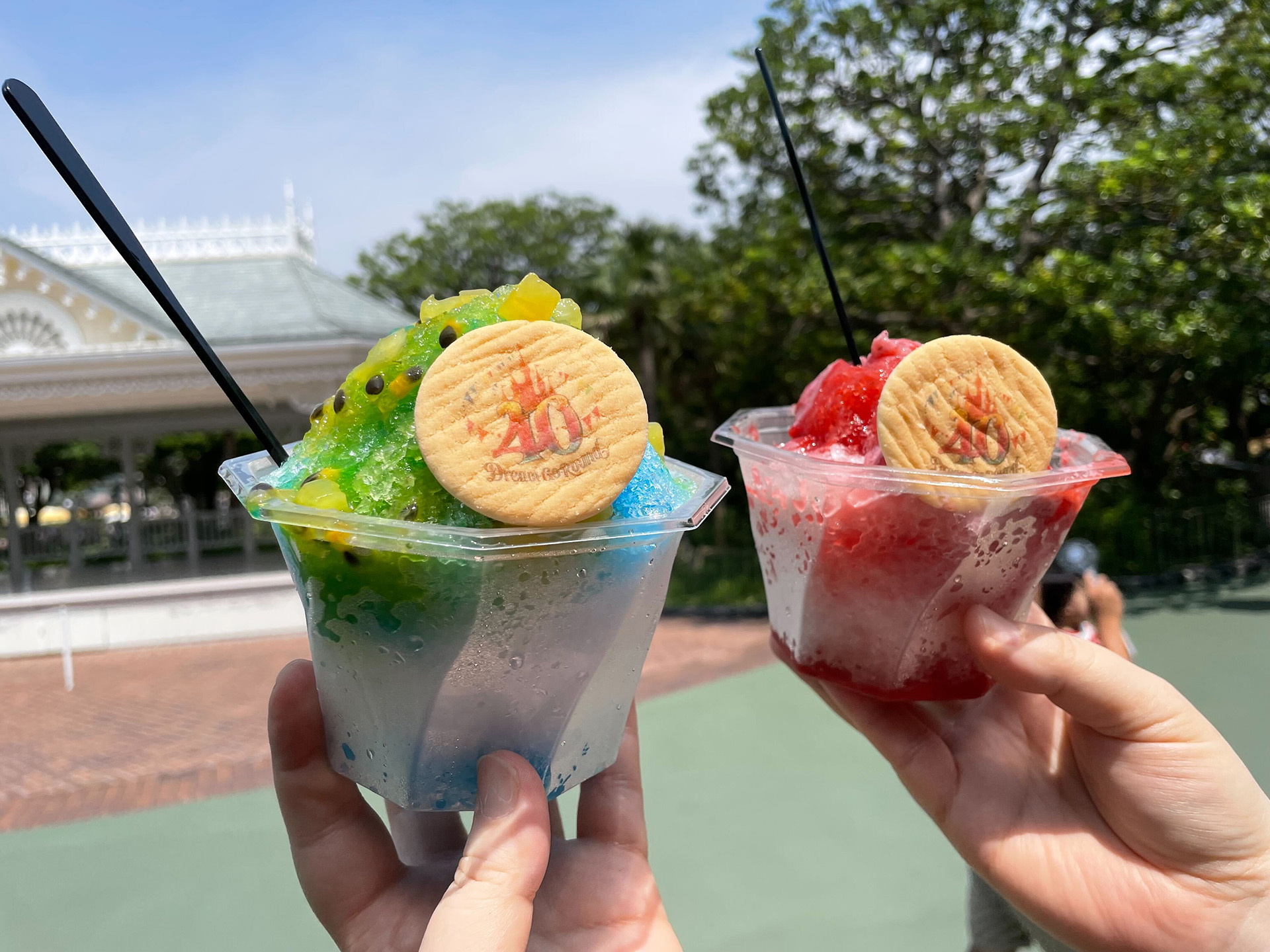 東京ディズニーランドに、夏にピッタリひんやりメニュー「シェイブアイス」が2年ぶりに登場 - GAME Watch