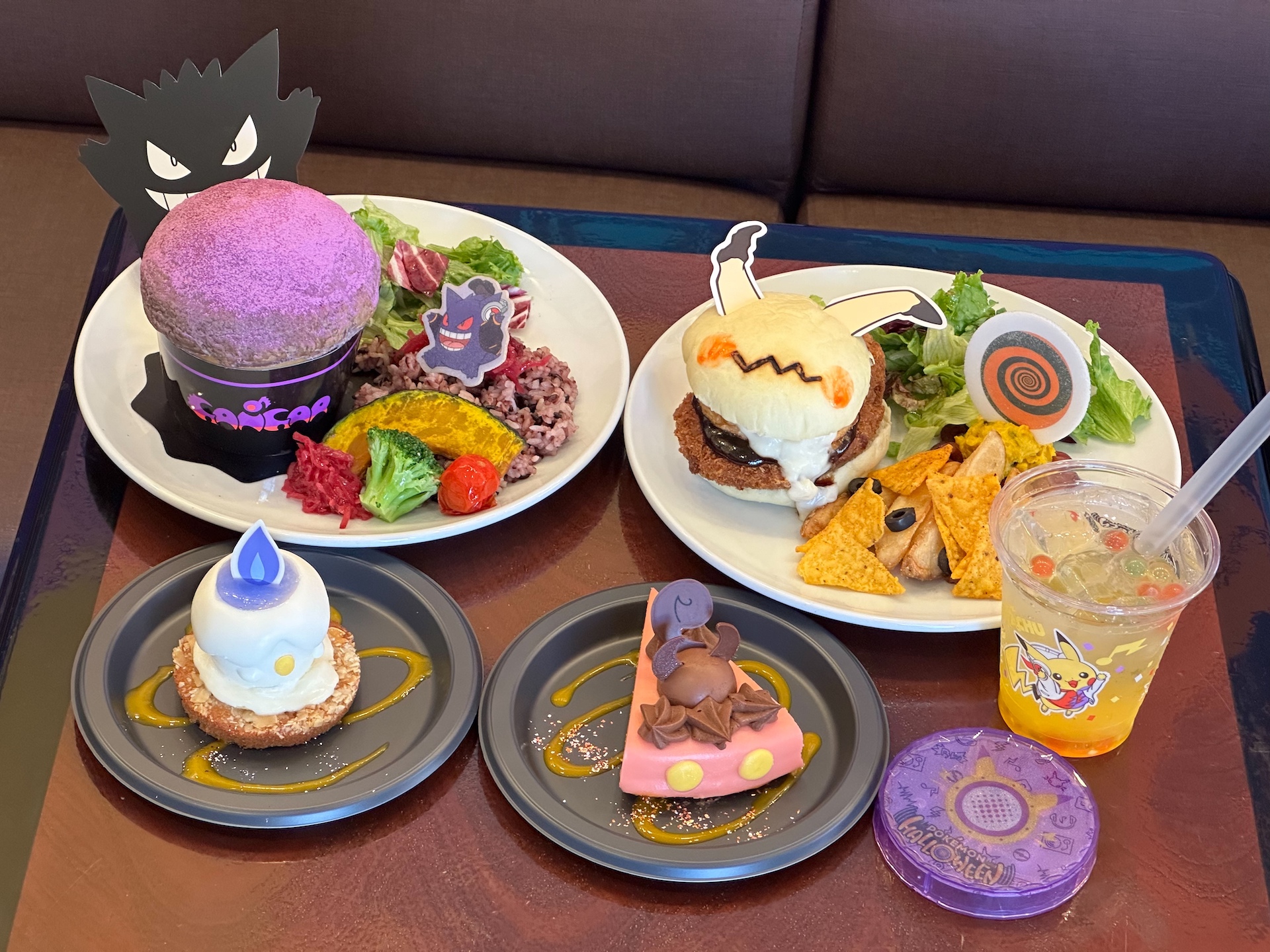 USJの「ポケモン」ハロウィーンメニューを撮り下ろし！ 外観、内装も可愛いコラボレストランが登場 - GAME Watch