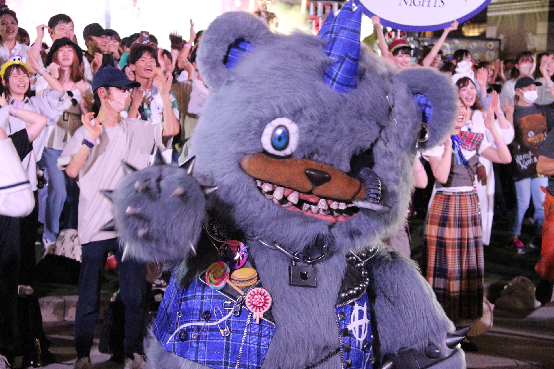 USJに「ハミクマパンク」新登場！ 怒りが具現化した第3の「ハミクマ」 - GAME Watch